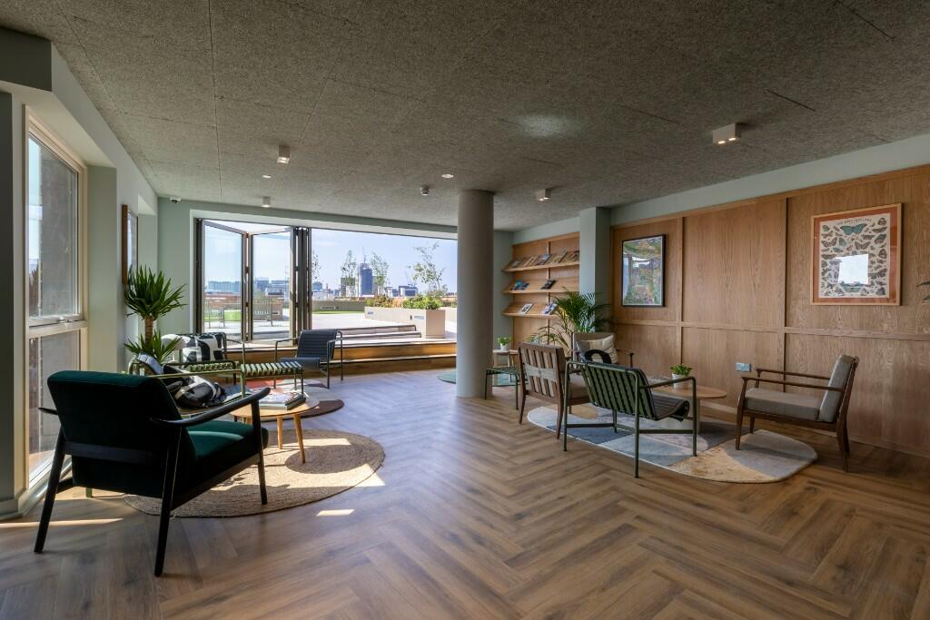 Hairpin House, Birmingham by ila with 3 apartments available to rent