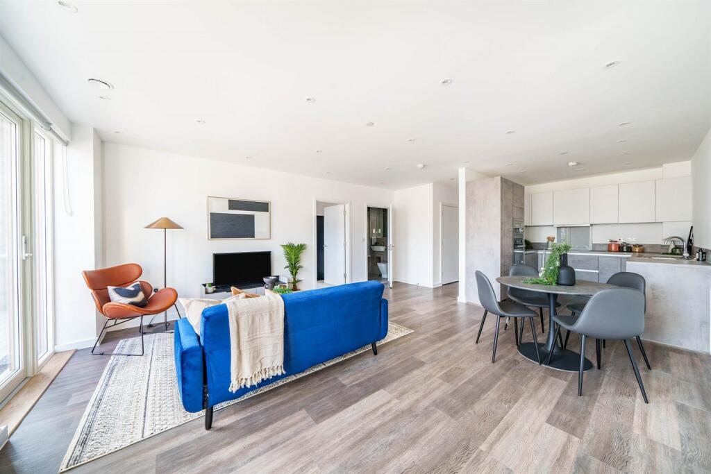 Ark Soane, Acton by Simple Life London with 3 apartments available to rent