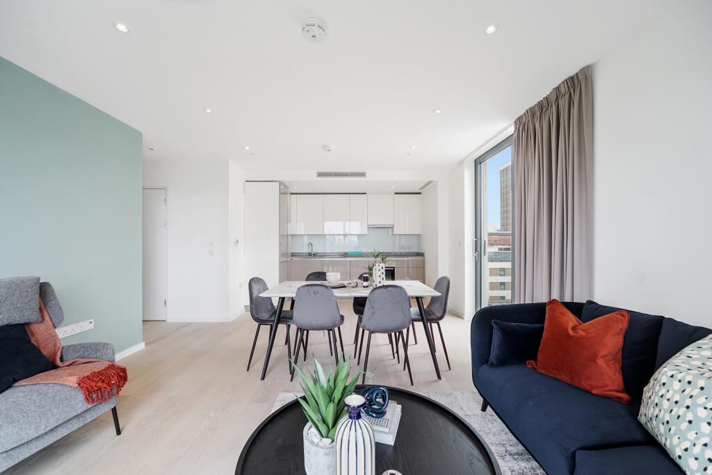 Get Living, Apartments to rent at East Village, Stratford, E20